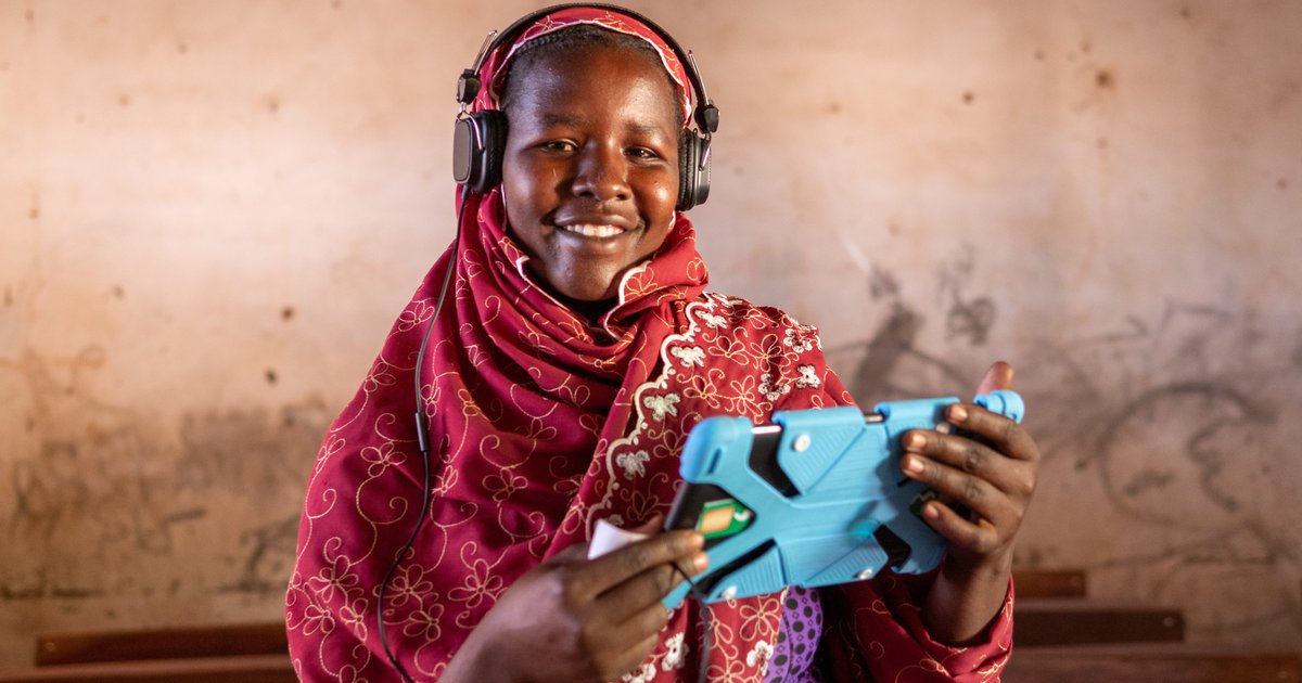 Scaling Education Technology Innovations: A Policy Network Analysis in Chad